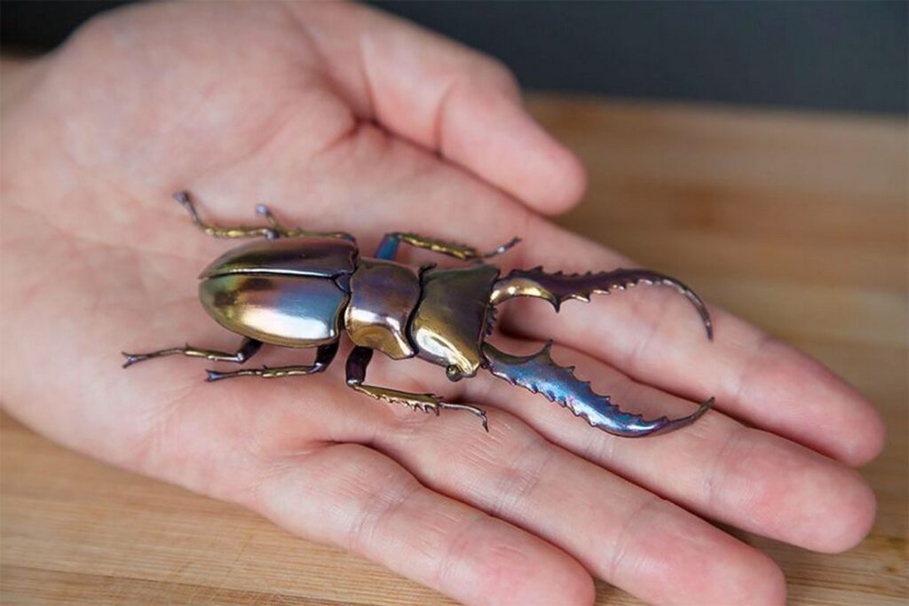 The Art of Mineral Insects: Nozomi C's 3D Printed Sculptures - total